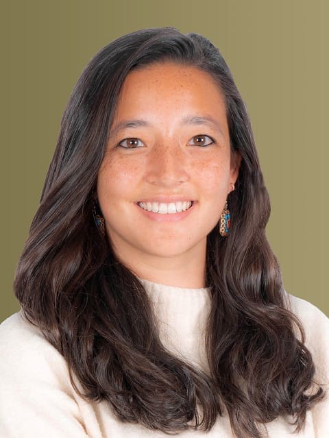 Emma Luu Van Lang - FSG